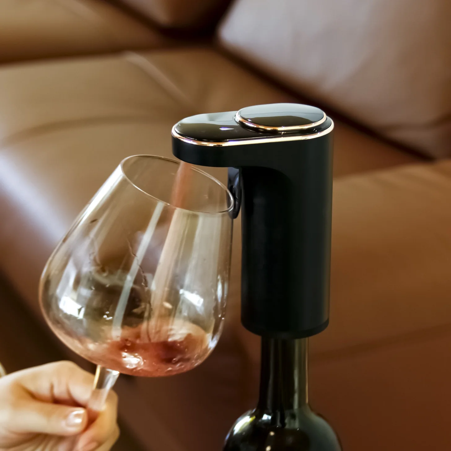 Alibaba.com: Plastic Automatic Whiskey Shot Dispenser, Portable ...
