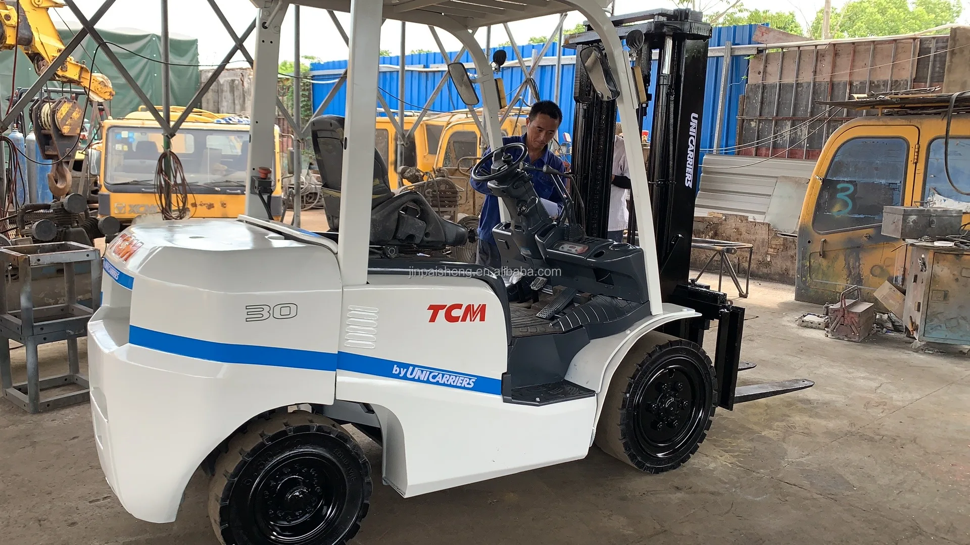 TCM 3 Tons diesel Forklift High Quality TCM FD30 Forklift Lift 3 Meters 4.5 Meters| Alibaba.com