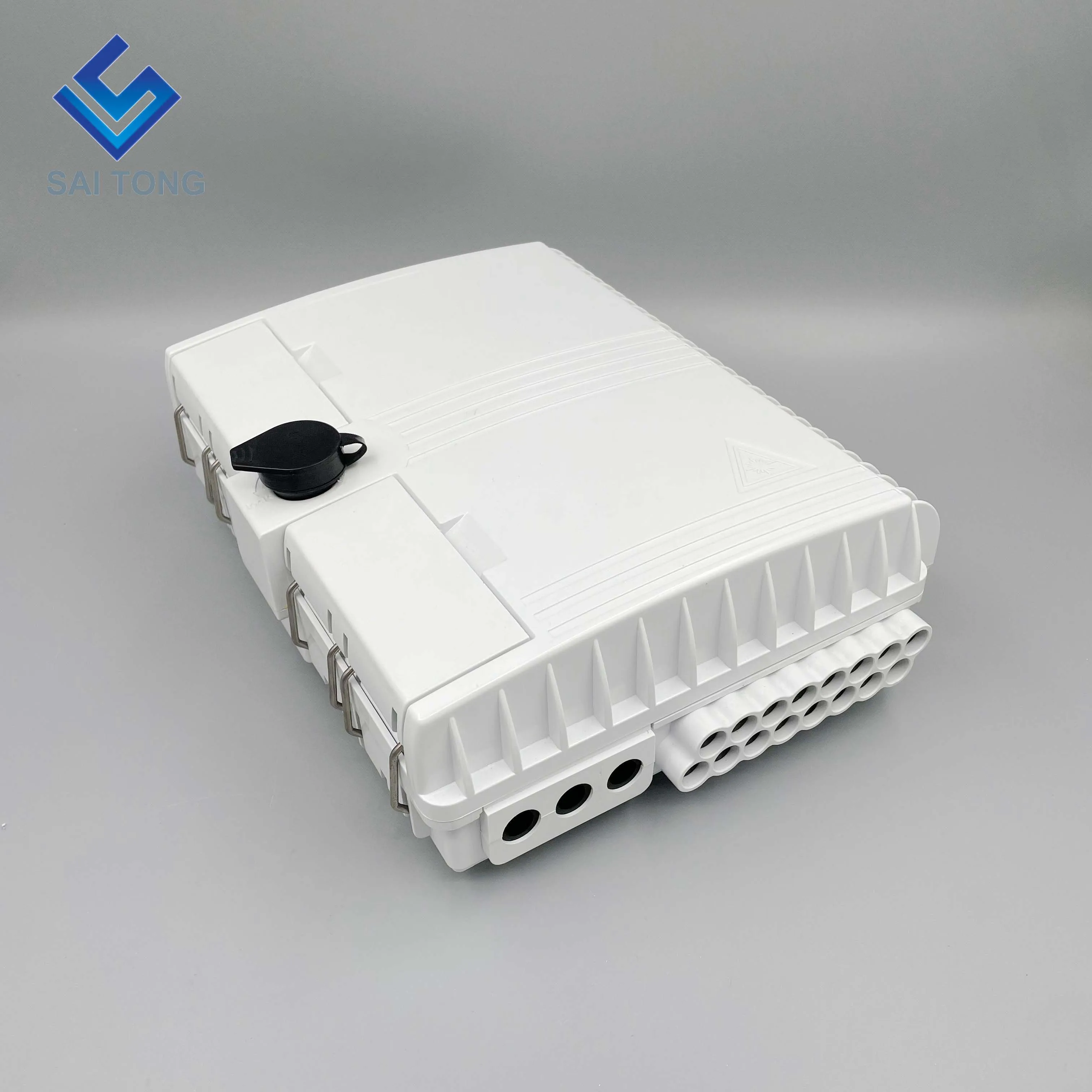Wall Mounted Outdoor 16 Fiber Optic Distribution Box 16 Core Fiber Optics Termination ...