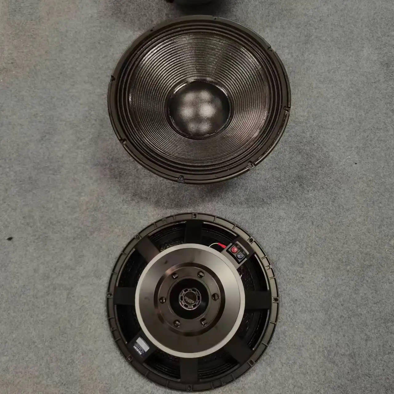 LF18X451 18 Inch Speaker Driver - Big Bass for Professional Use