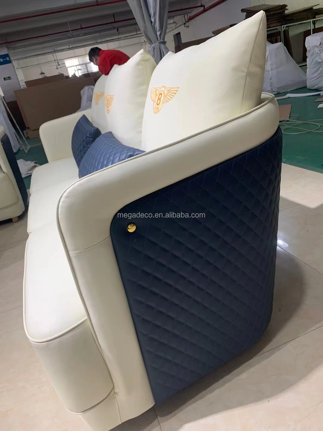 Sofa Tinggi - Stylish Leather Sofa Sets for Modern Living