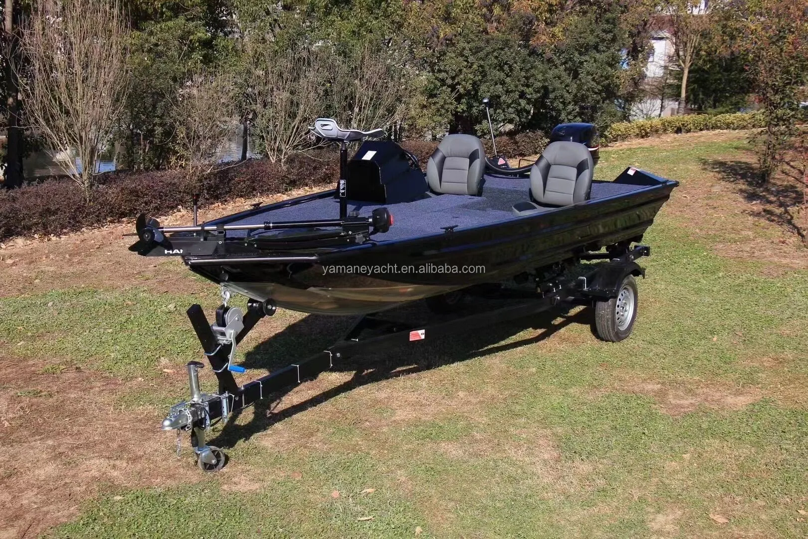 4.2m Aluminum Bass Boat - Luxury Yacht for Fishing & Sports