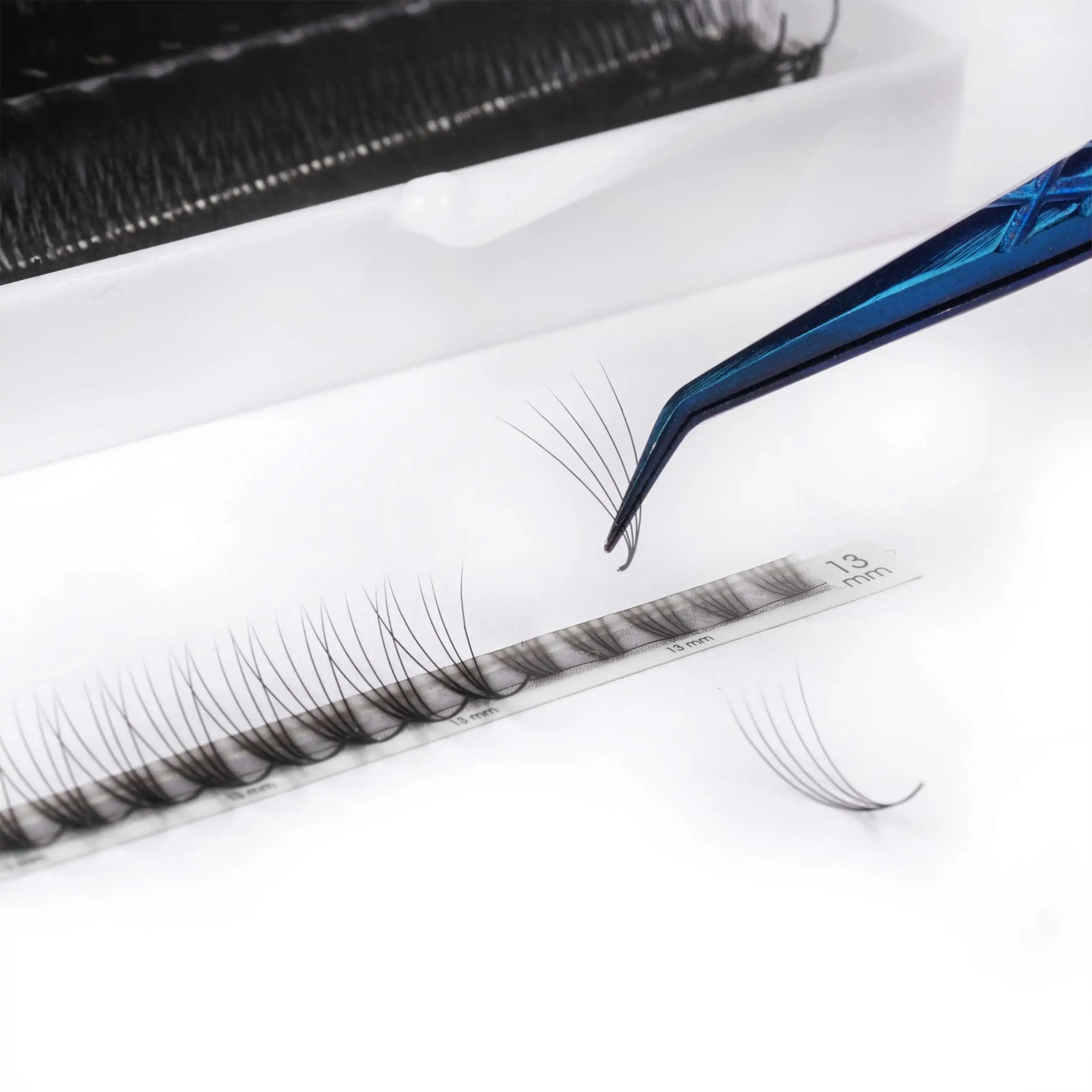 Eyelash Extension Premade Fans Ultra Speed Promade Fans Hot Selling ...