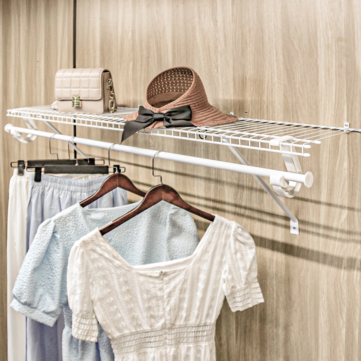 Modern Simple Open Walkin Closet Wardrobe Design Wire Shelf Closet ...