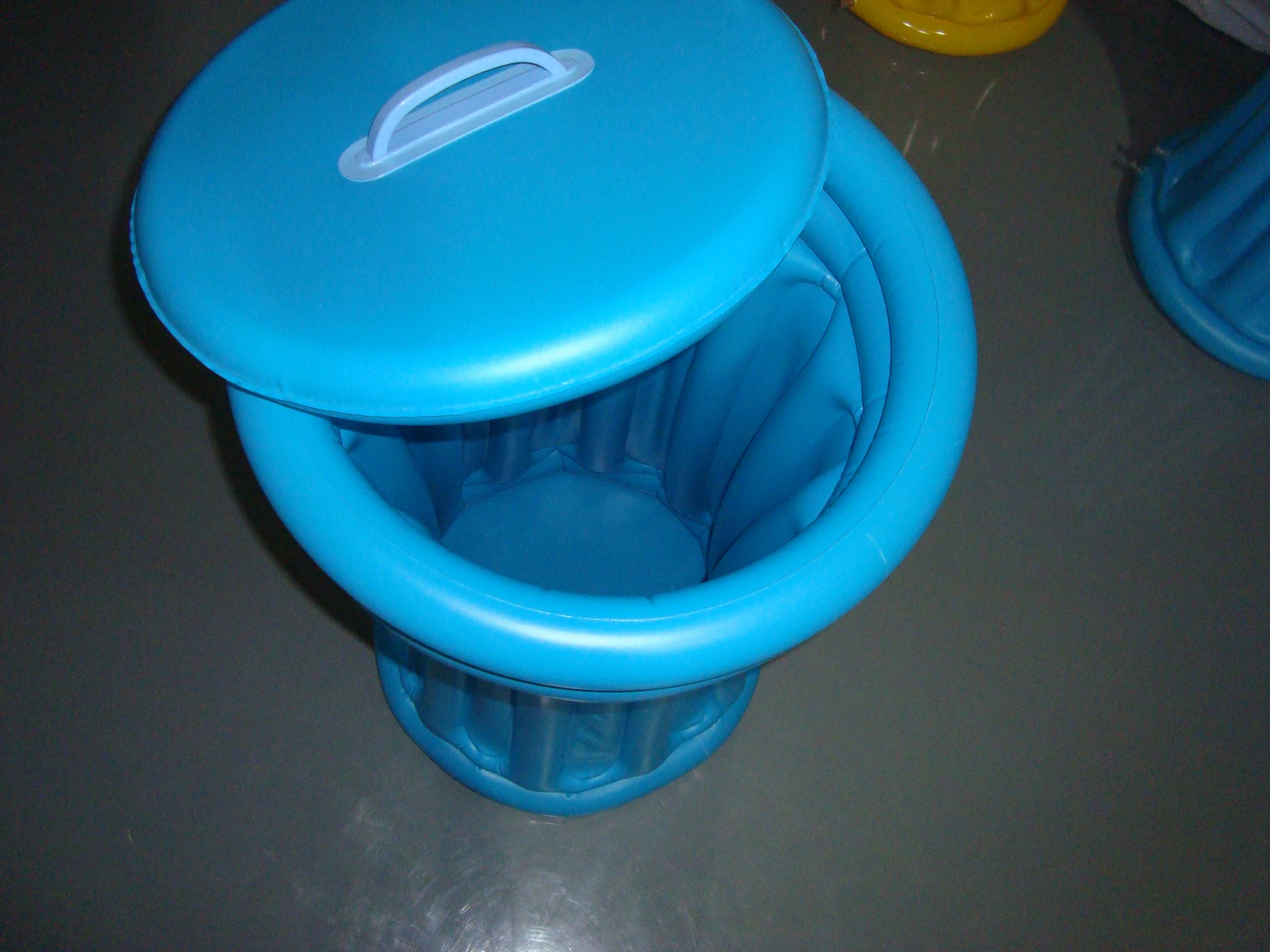 Custom Air Inflatable Ice Bucket Outdoor Beer Drinks Ice Storage ...