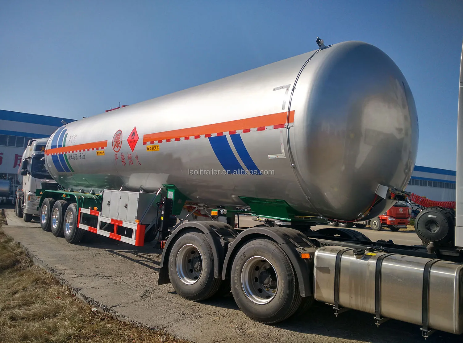 3-Axles Anhydrous Ammonia & LPG Transport Truck with Steel LPG Tanker ...