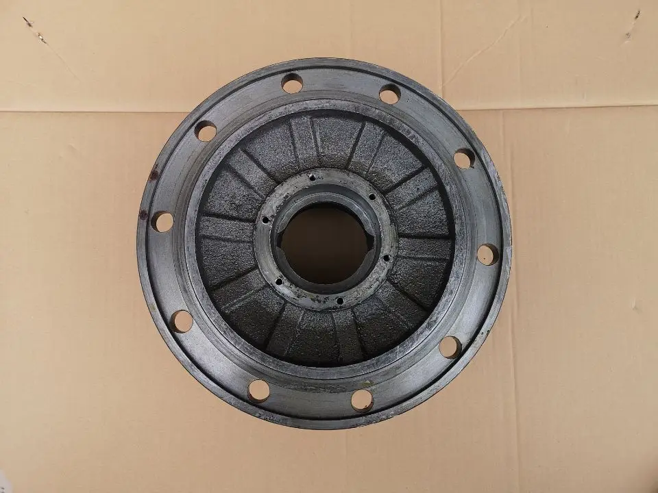 Isuzu Chassis Parts - Front Axle Hub 10 Bolt Wheel Hub