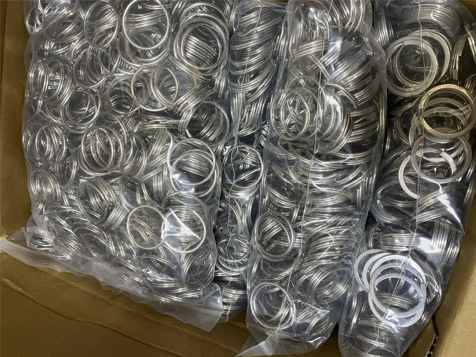 Brass Split Rings - Durable Key Chain Hooks for General Industry