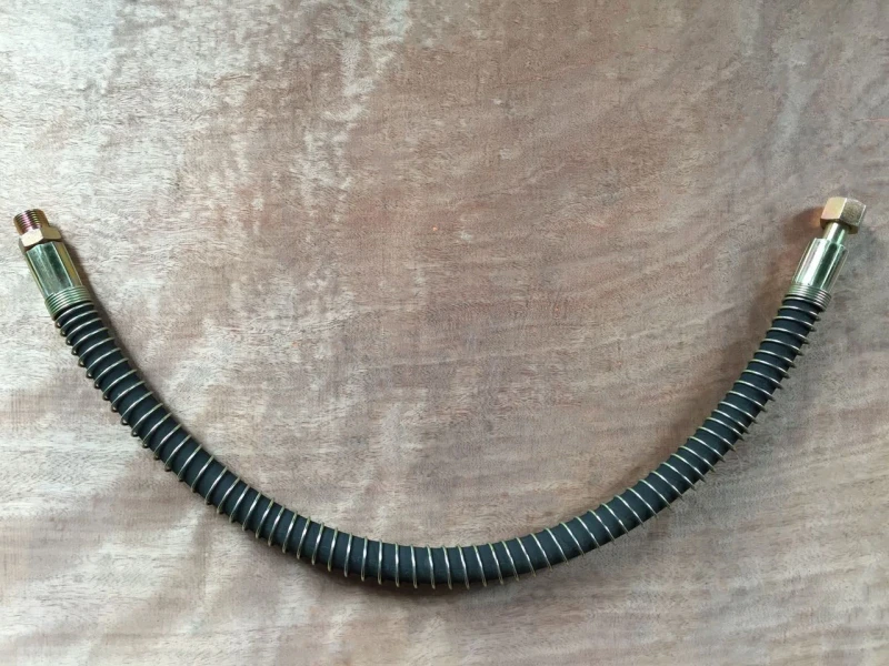 DZ9100360165 SHACMAN X3000 Brake Hose - Reliable Performance