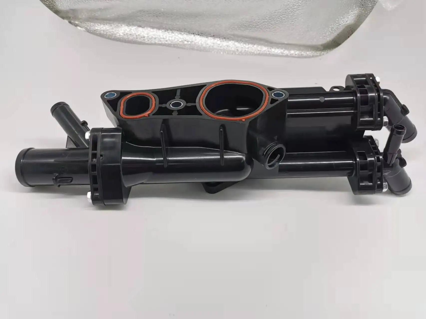 Car Engine Thermostat Housing Assy for Hyundais Kias 11-14