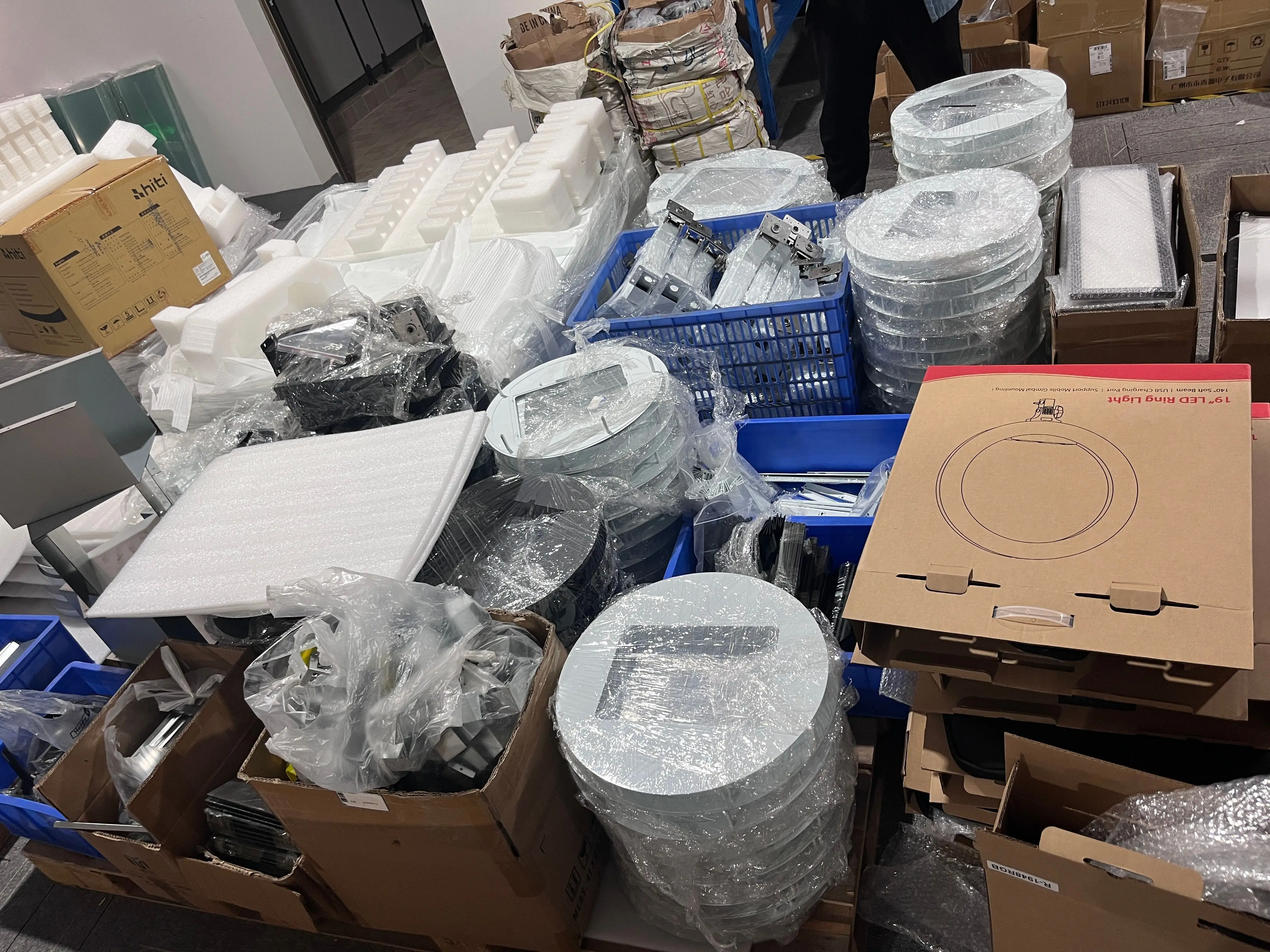 Flight Case Magic Mirror Photo Booth Wedding Photo Mirror Booth For ...