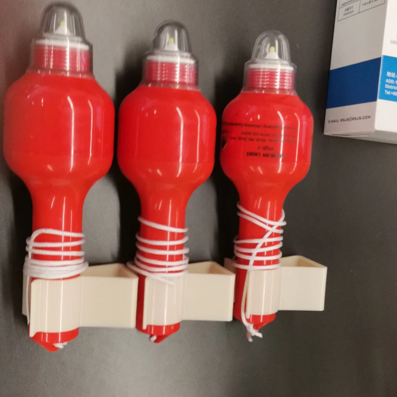 SOLAS Standard Self Igniting Light for Lifebuoy| Alibaba.com