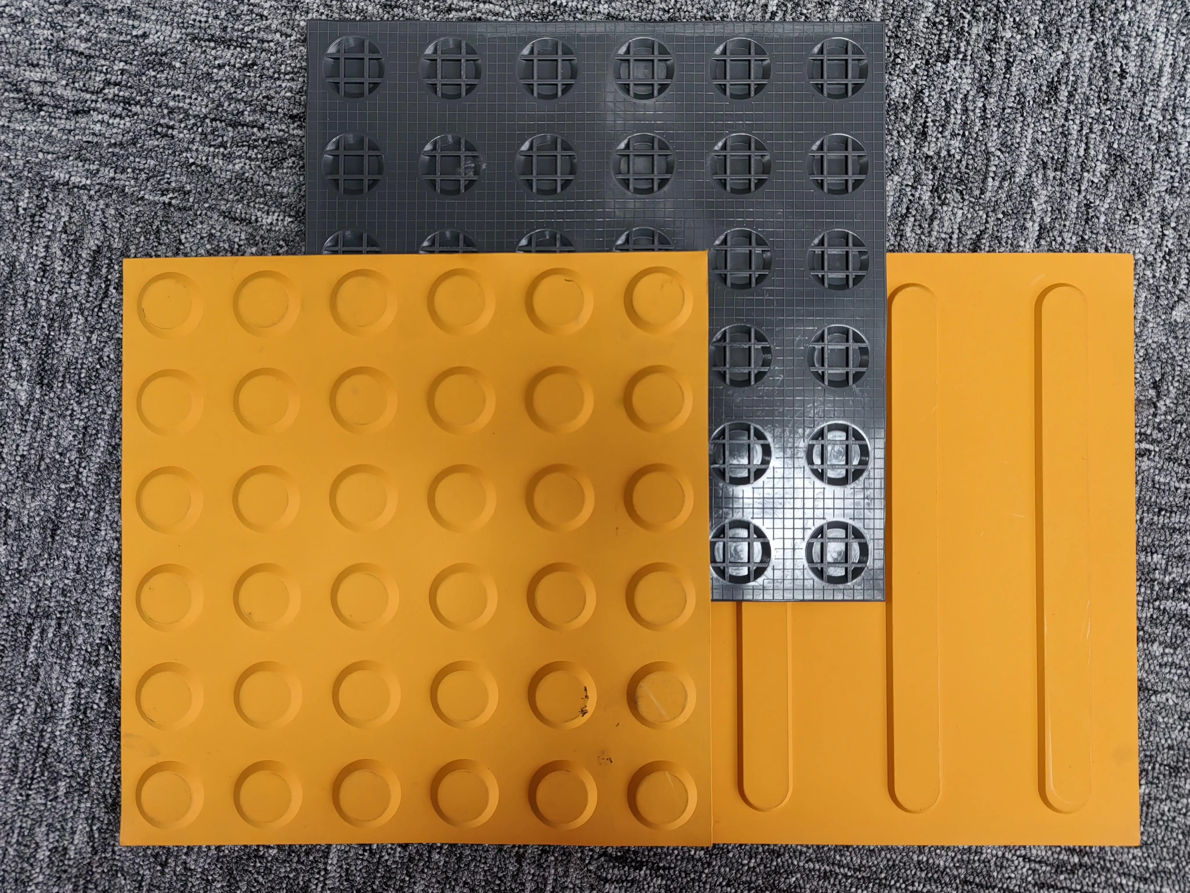 300x300mm Safety Indicator Anti-slip Tactile Flooring Studs And Strips ...