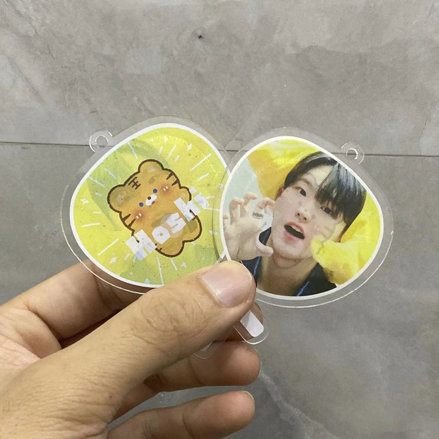 Custom Mini Picket Acrylic Keychain - Kpop Fan Art