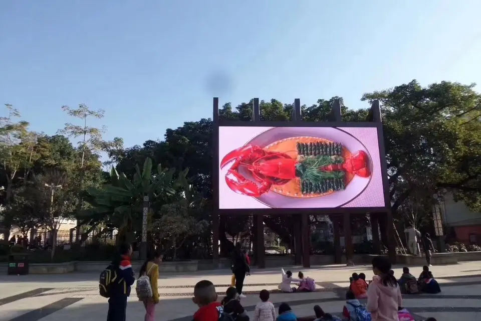 P10 Publicity Screen Sign Board Panels Leddisplay Digital Signage And ...