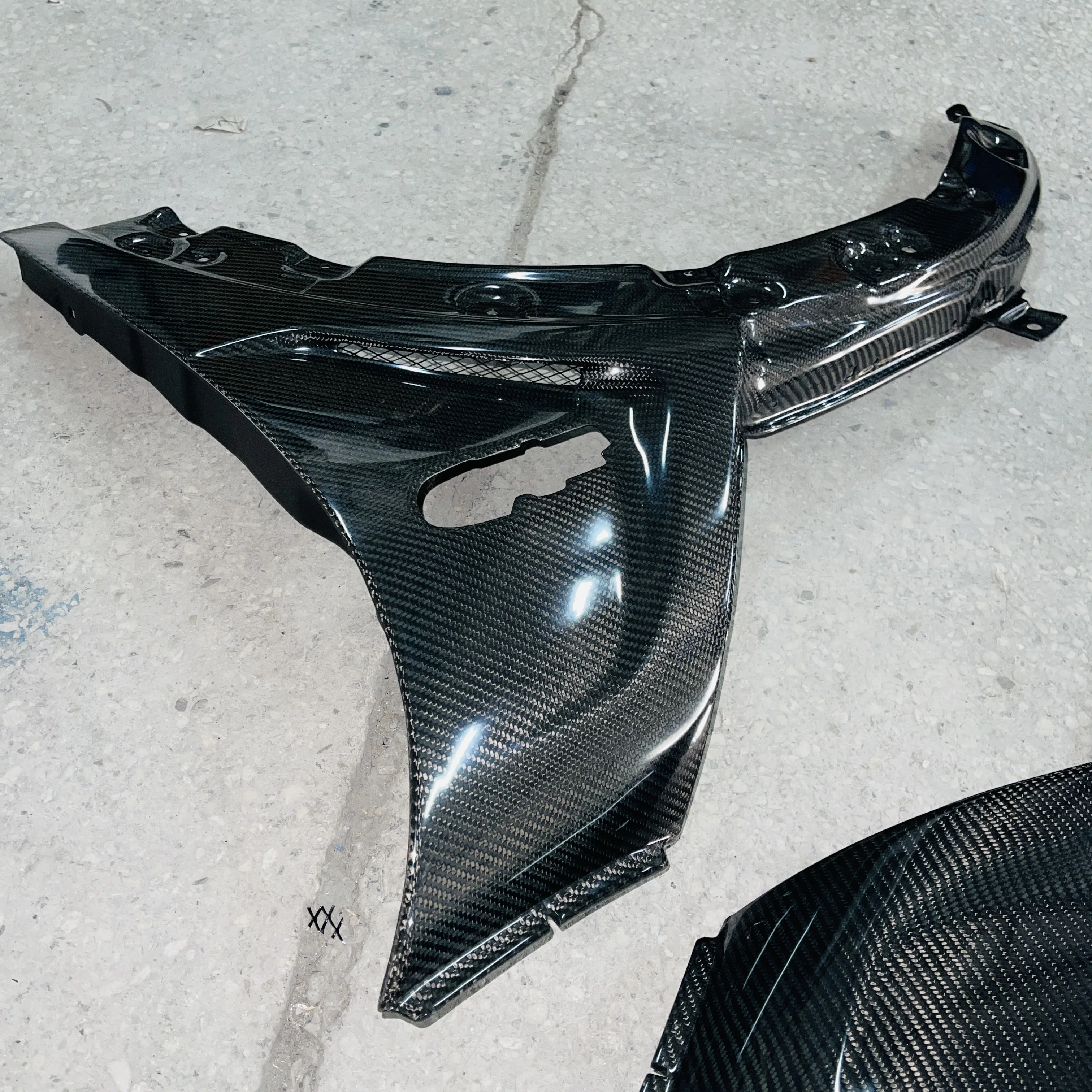 Enhance Your Mini Cooper F56 with Carbon Fiber Fenders