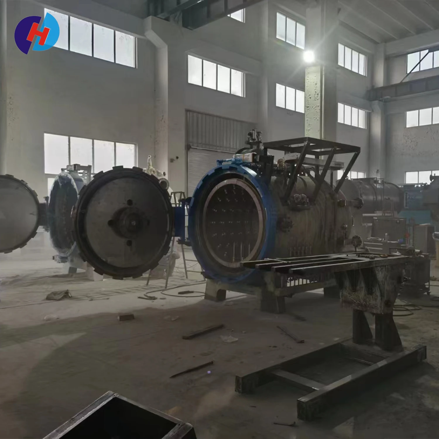Huahong Pre Vacuum Carbonization Furnace Is Used For Low And High ...