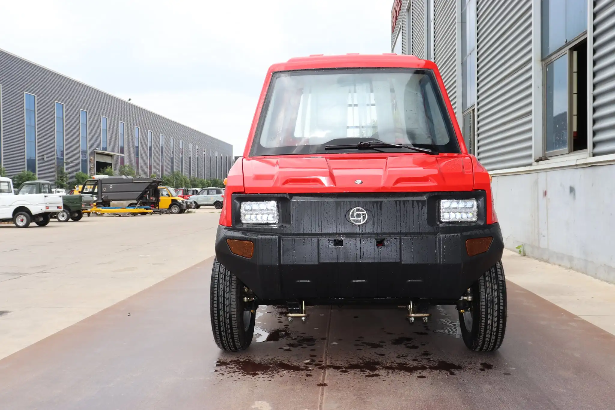 KEYU Electric Cargo Truck - Versatile 4x4 Delivery Vehicle