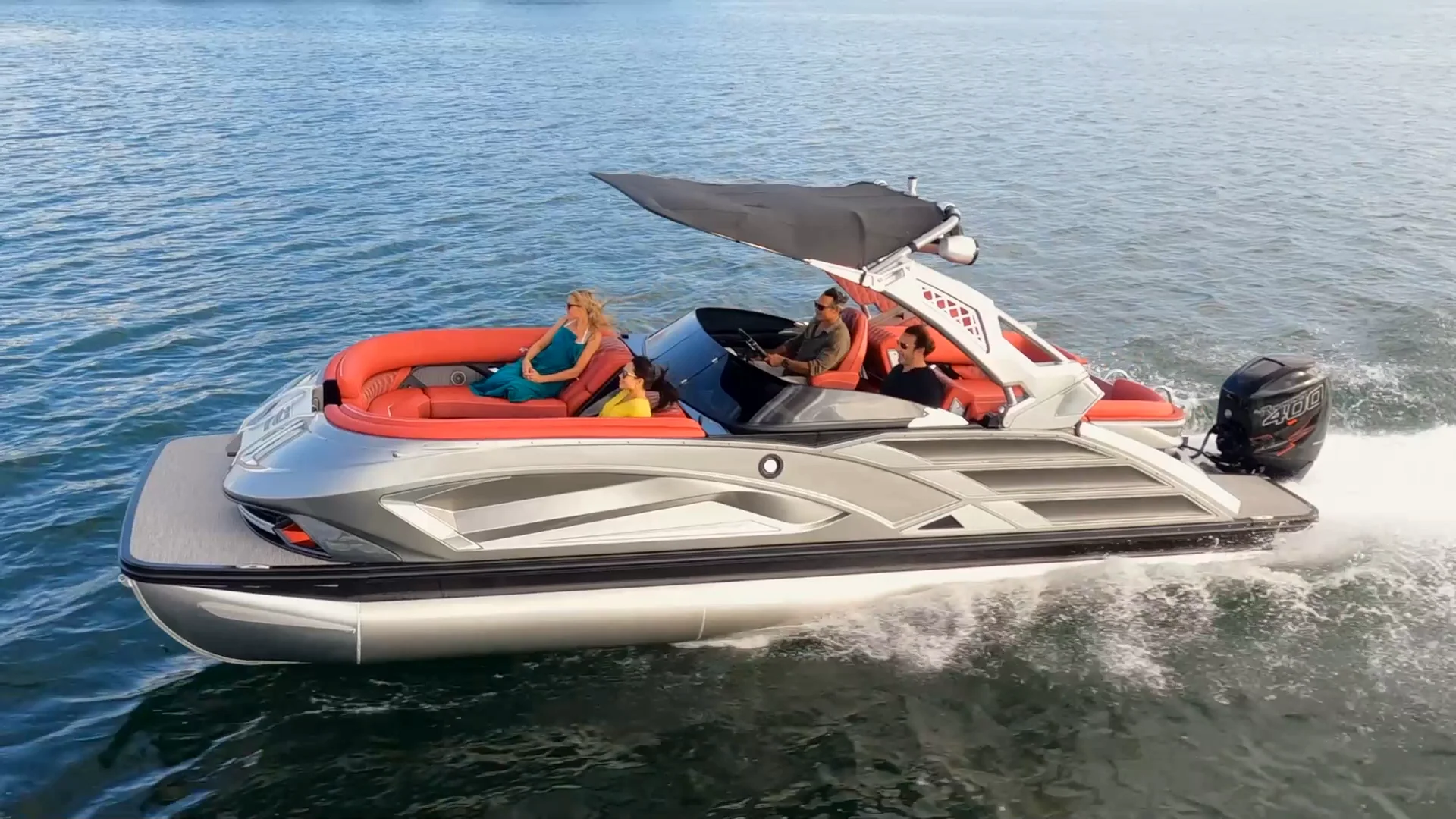 New Best High Quality And Large Space Luxury Family Party Or Sport ...