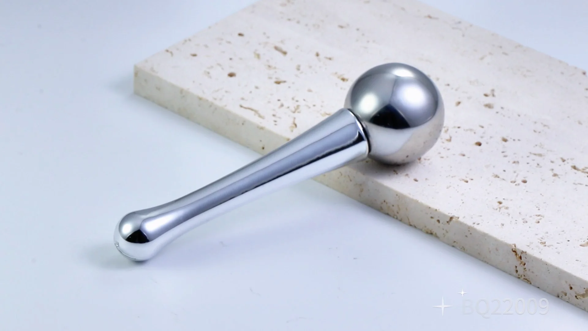 Beauty Skin Care Ice Roller Rotatable Ball Freeze Cooling Eyes Massage ...