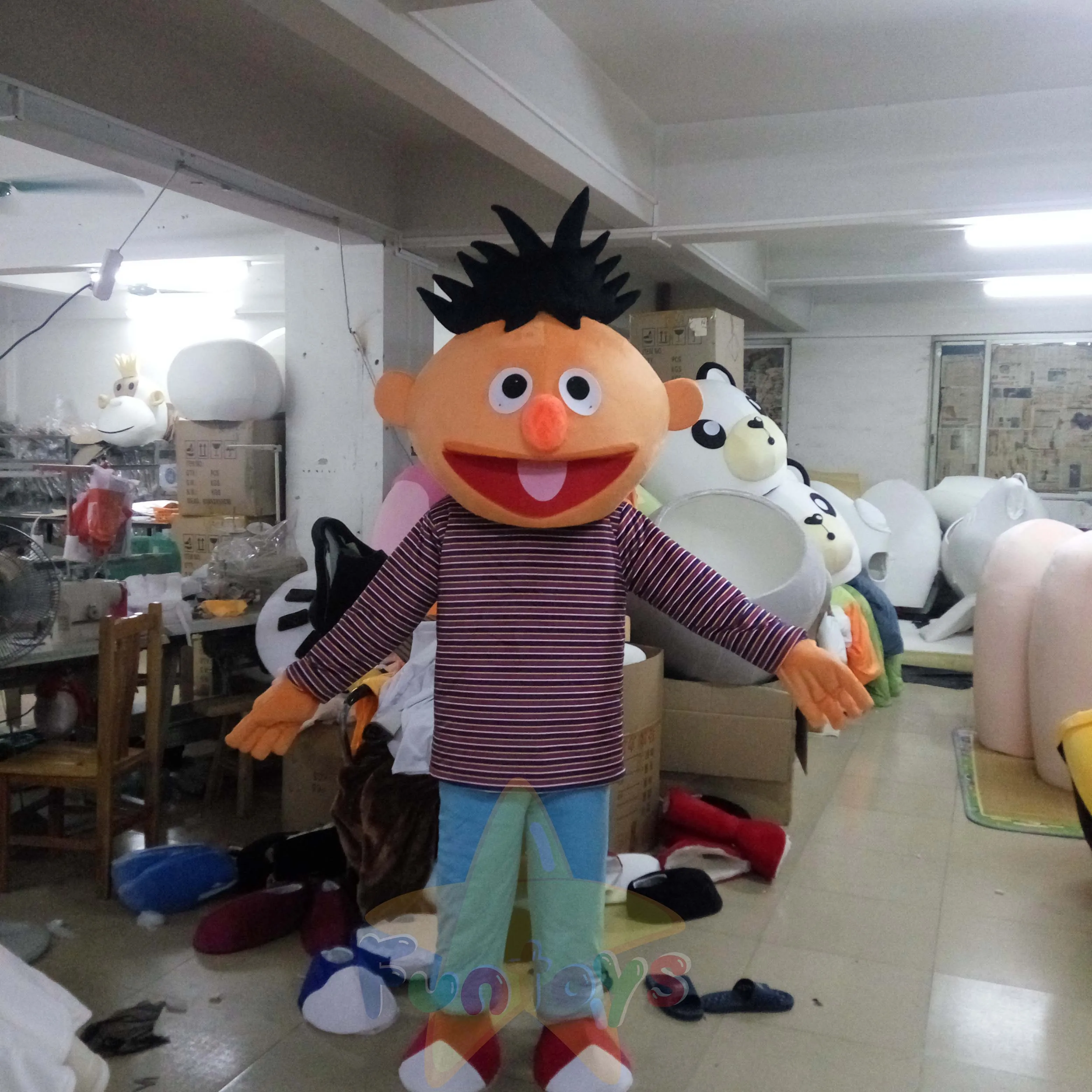 Funtoys Sesame Street English ELMO Mascot Costume for Adult Cartoon ...