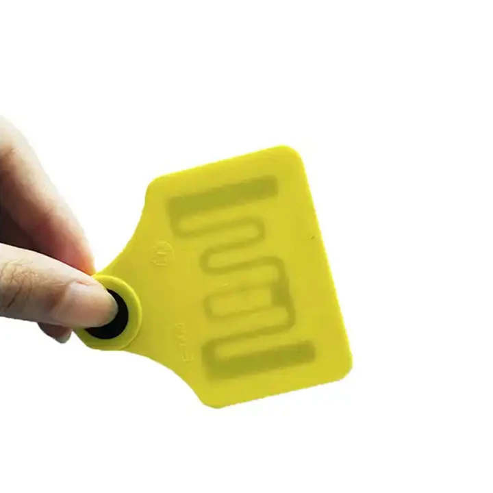 CMRFID UHF ISO 18000-6C Rfid Id Animal Microchip Chip Transponder Ear ...