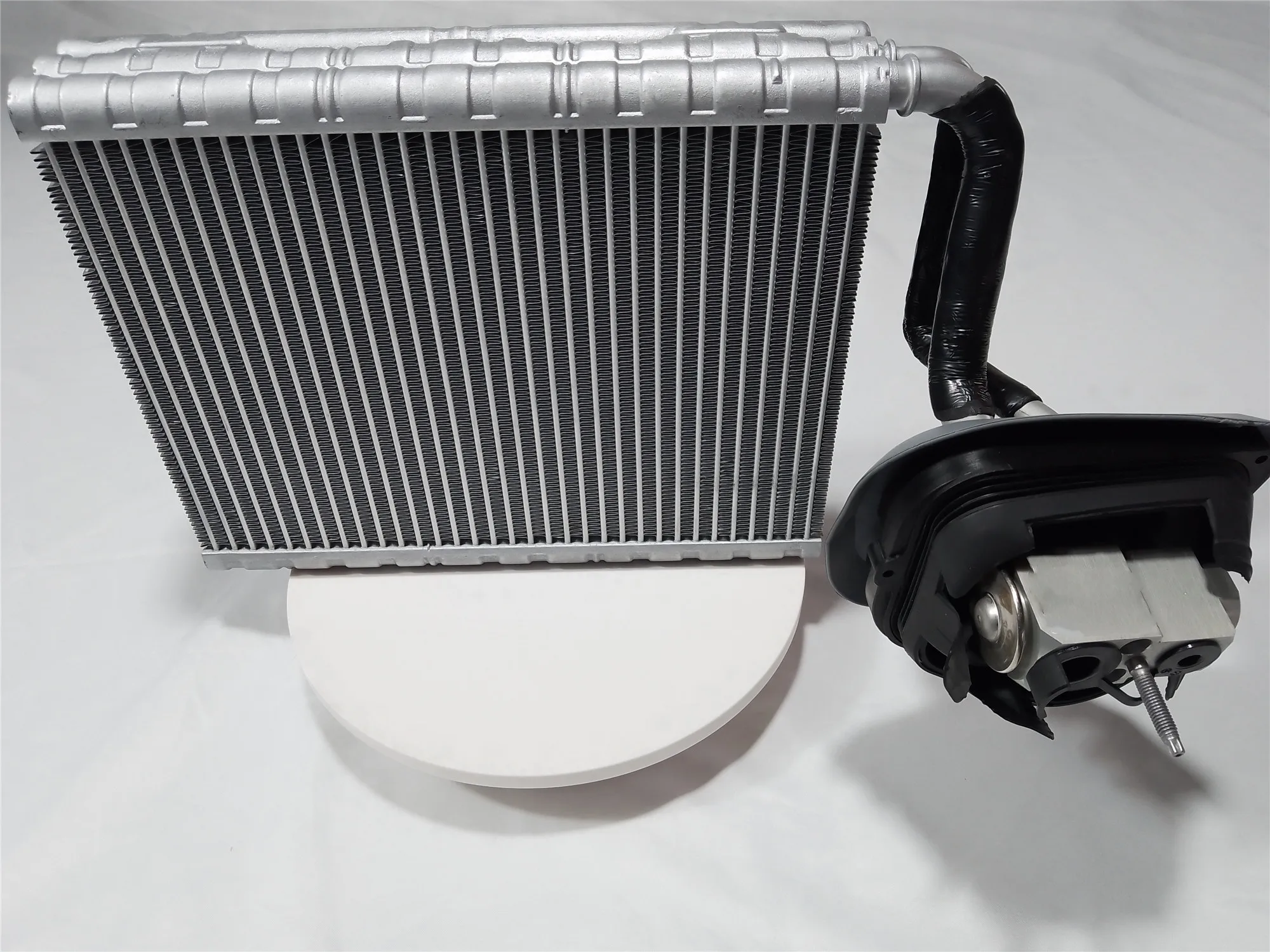 Oe 64119361707 64119378108 Air Conditioning Evaporator Core A/c Parts ...