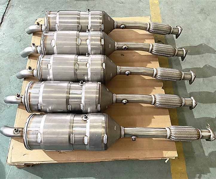 10.5\" Stainless Steel Truck Exhaust Clamp and Gasket Kit A0004903692 ...