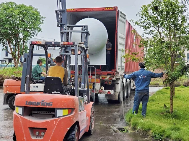 Stainless Steel Mixing Base Oil Into Lubricant Oil Blending Equipment ...