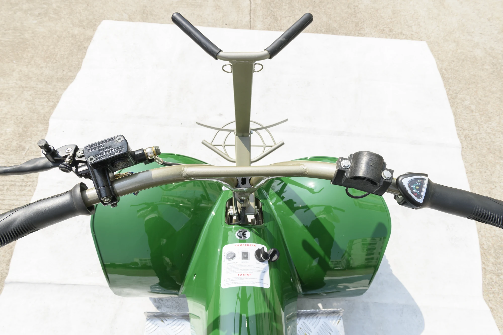 Best-Selling Motorized Electrical Golf Cruiser Ride-On Single Seat Golf ...