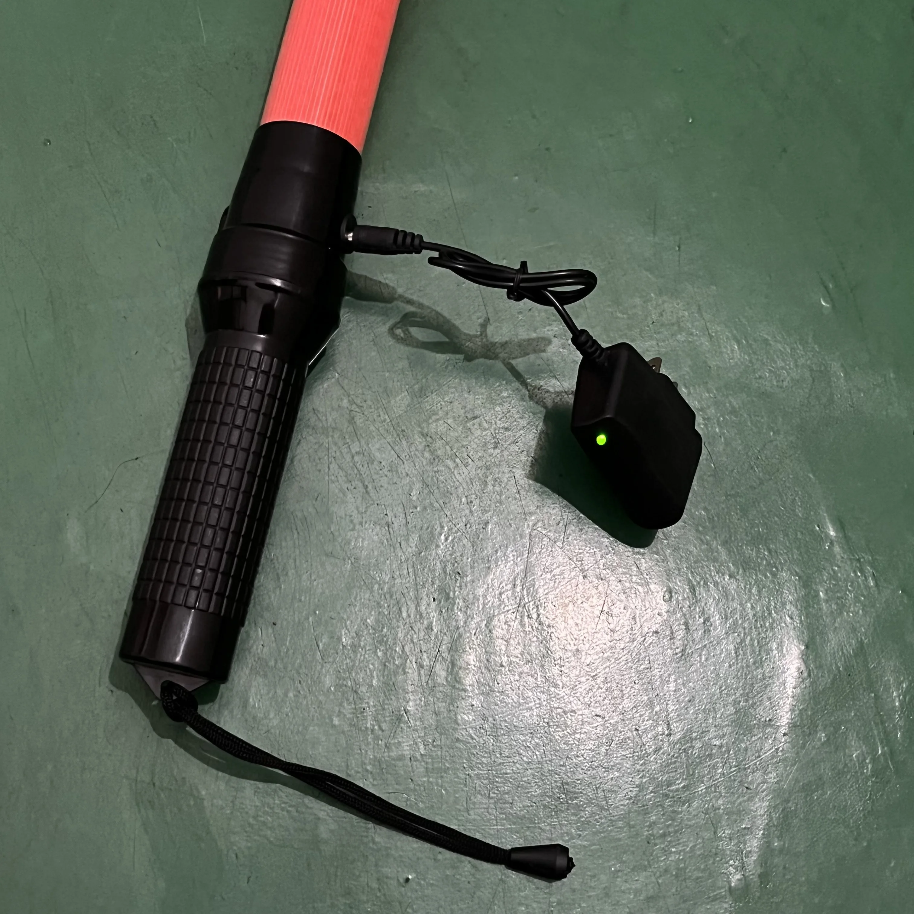 Hot Selling Road Outdoor Stick Roadside Safety Baton Stick Magnetic ...