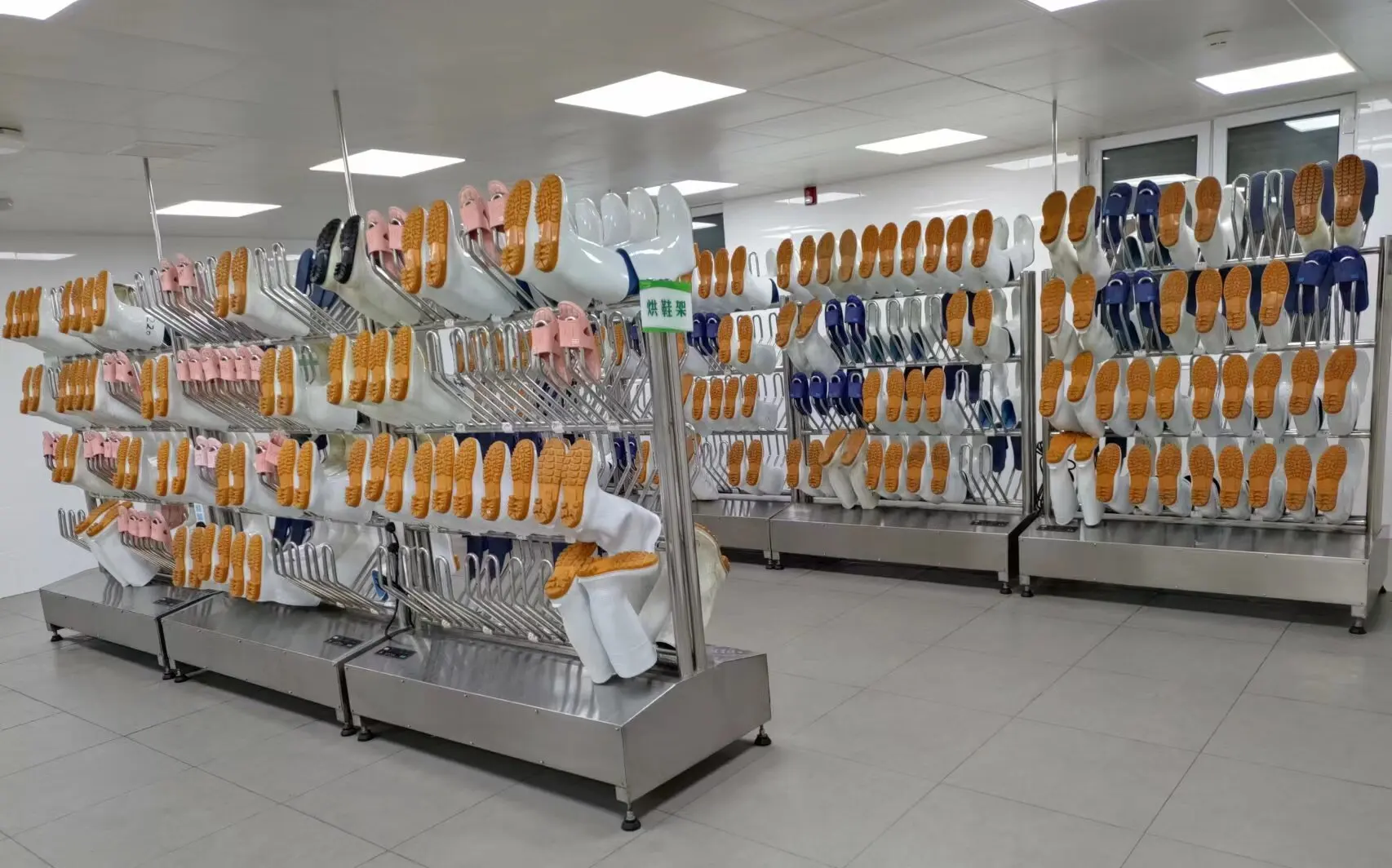 PLC Ozone Disinfection Boot Shoe Drying Rack Boot Dryer Cabinet