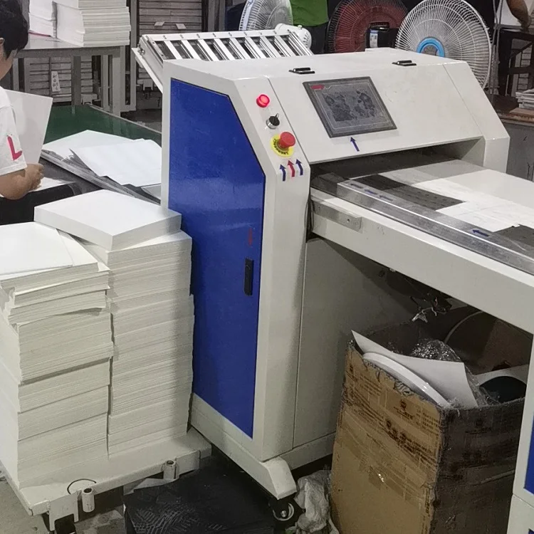 Automatic Creasing and Folding Machine for High Quality