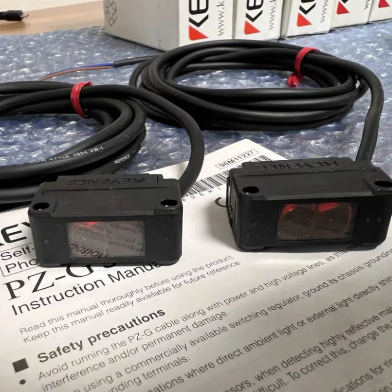 Japan Keyence Pz-g41p Built-in Amplifier Photoelectric Sensors New And ...