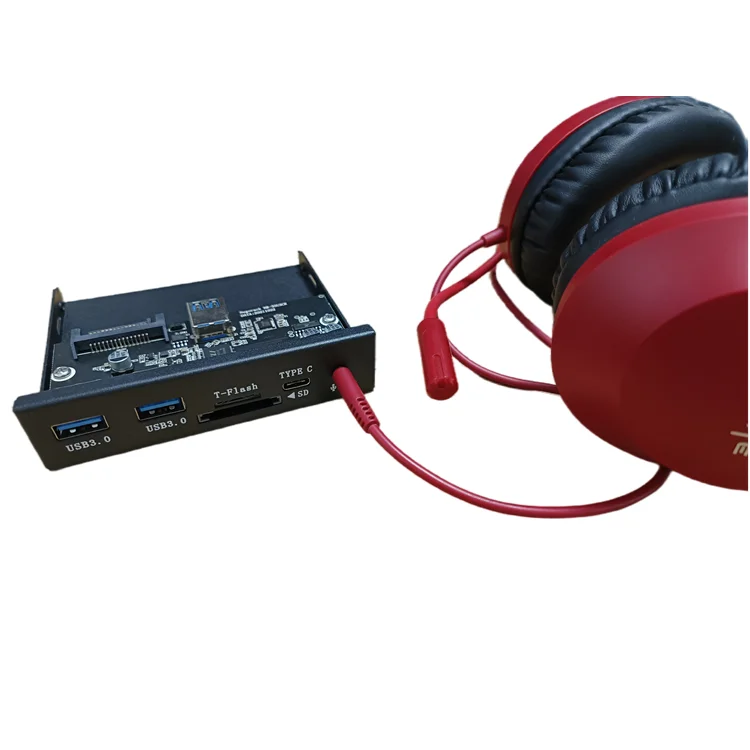 USB 3.0 6 in 1 Hub with HD Audio and Microphone Ports