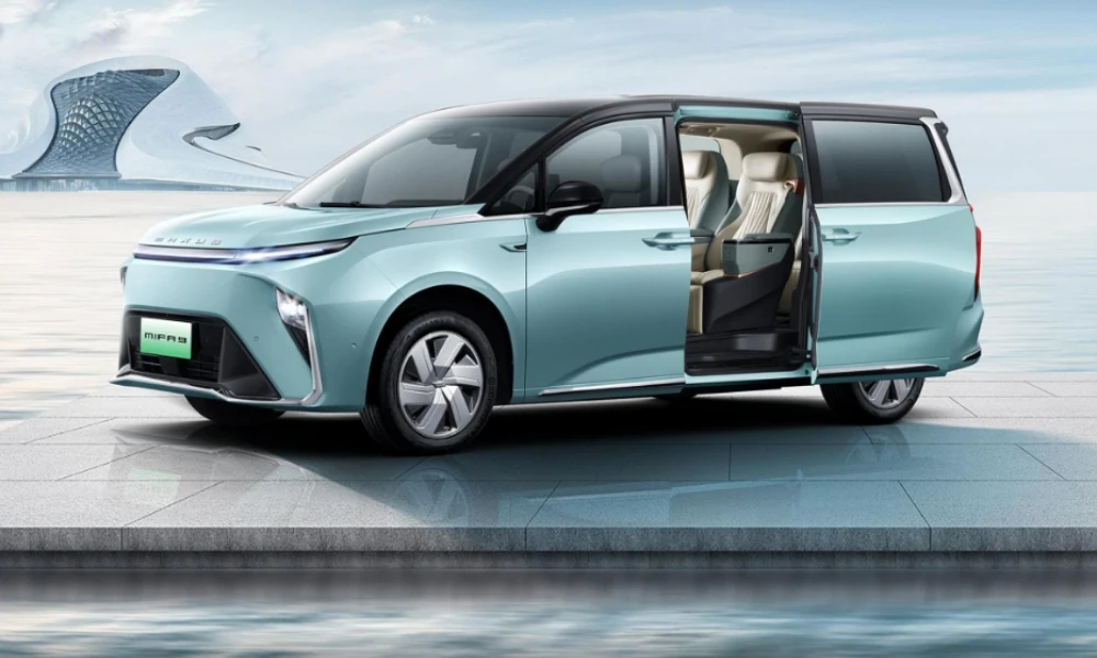 Saic Maxus Mifa9 Business Electric Vehicles New Energy Electric Car ...