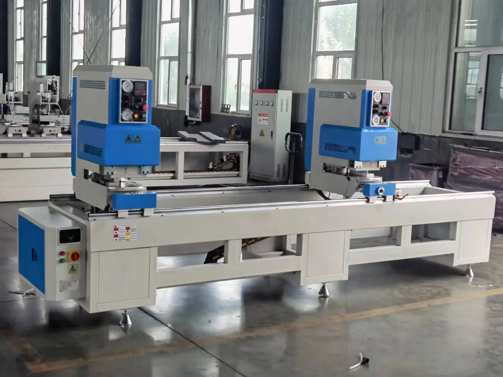Upvc Pvc Two Head Seamless Welding Machine For Pvc Window Door Window ...