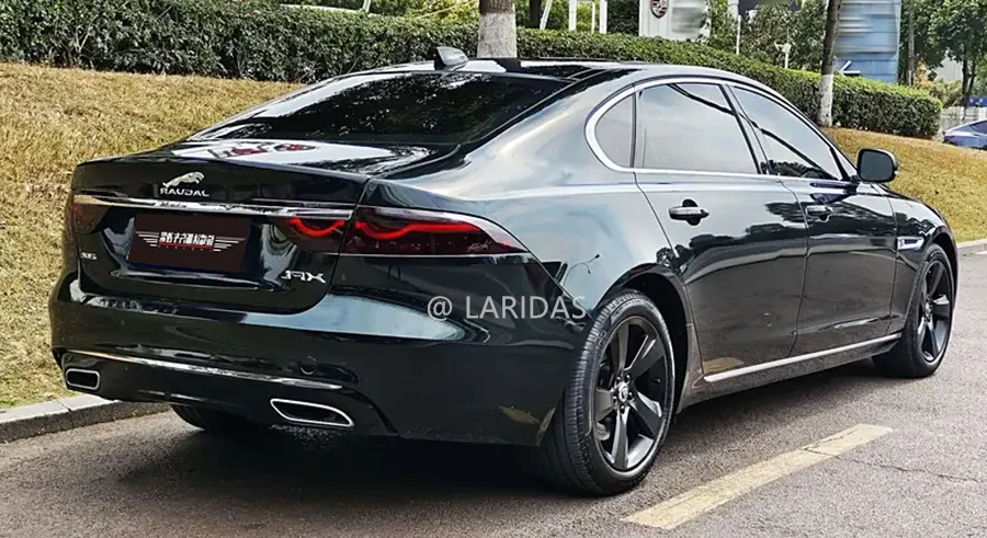 RS Style Rear Diffuser for Jaguar XFL - Carbon Fiber Bumper