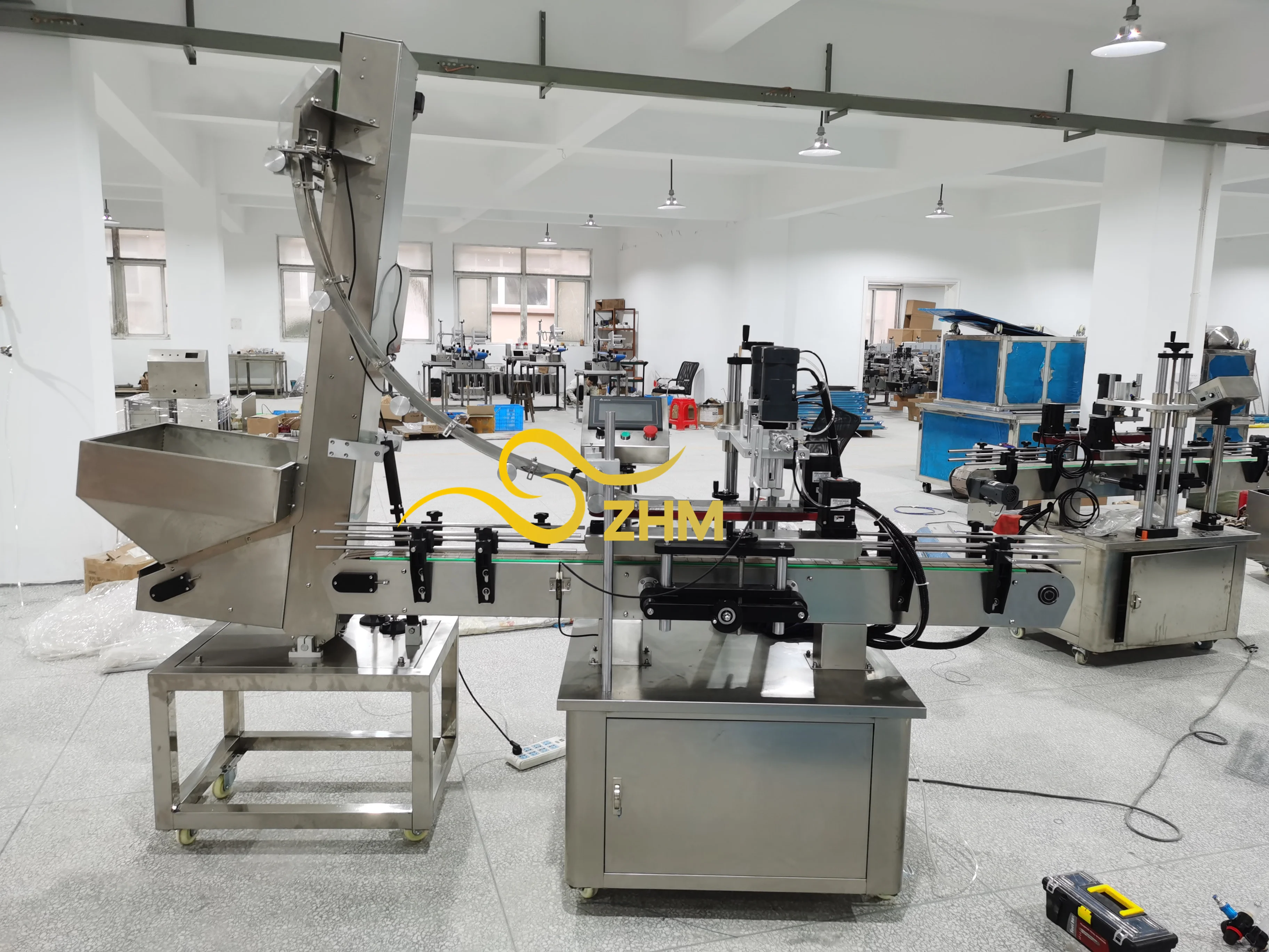 Glass Bottle Automatic Twist Off Capping Machine Bottle Automatic Twist Off Capping Machine For ...