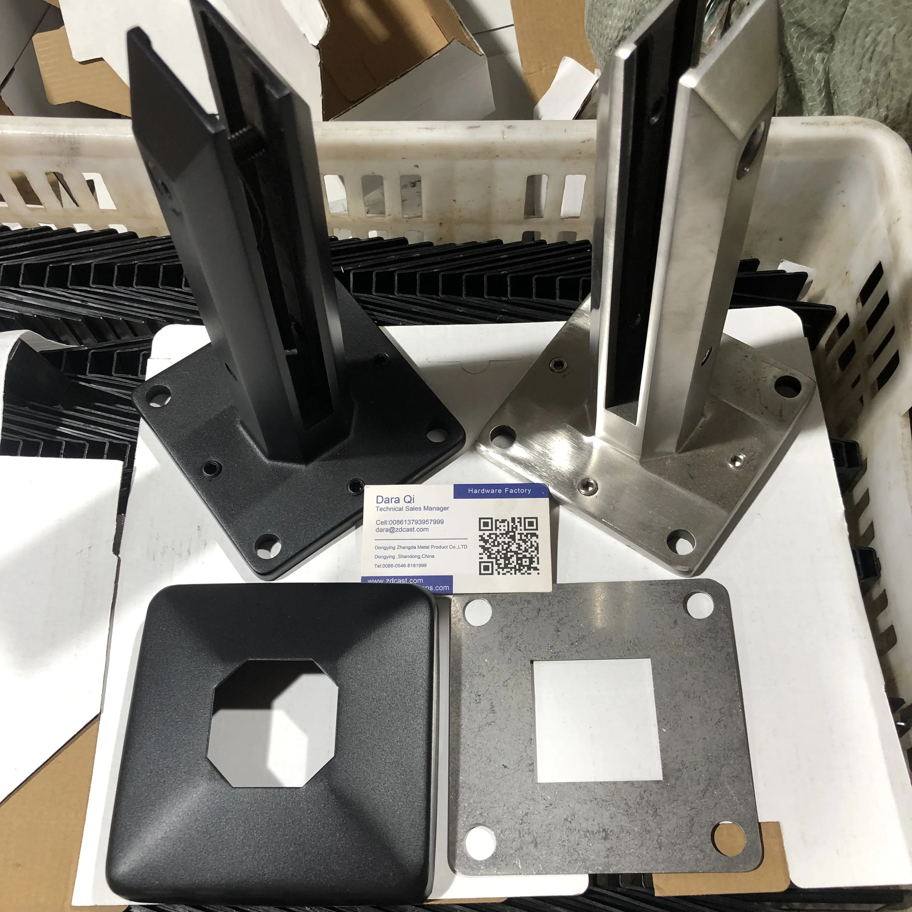 ZDCAST Adjustable Glass Spigot - Frameless Pool Fencing