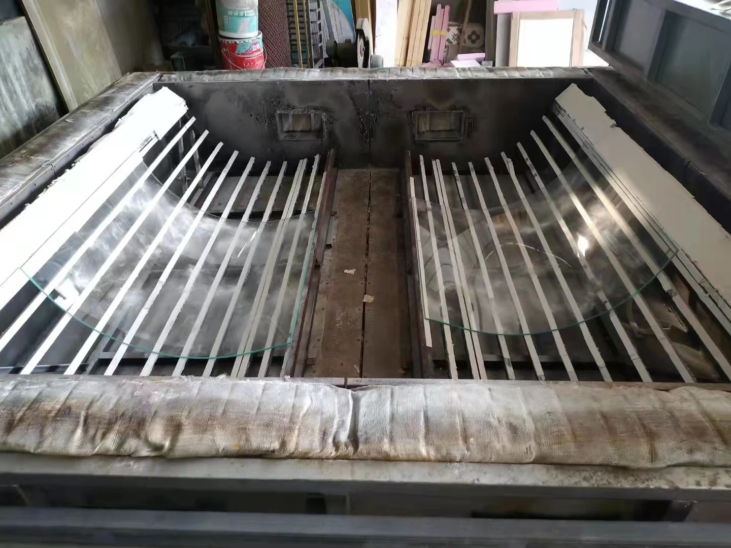 Juren Glass Bending Machine - Create Curved Glass Easily