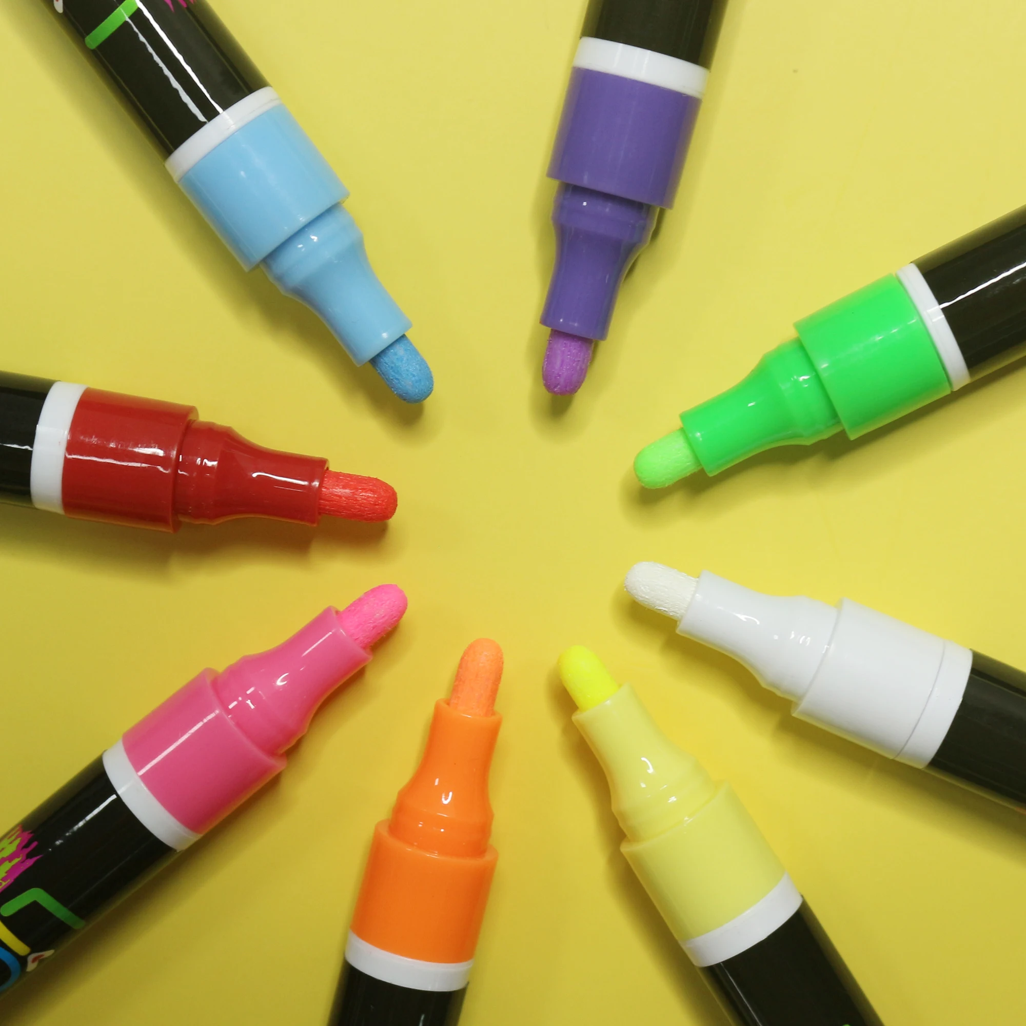 8 Colors of Fluorescent Marker Pen for Artistic Expression