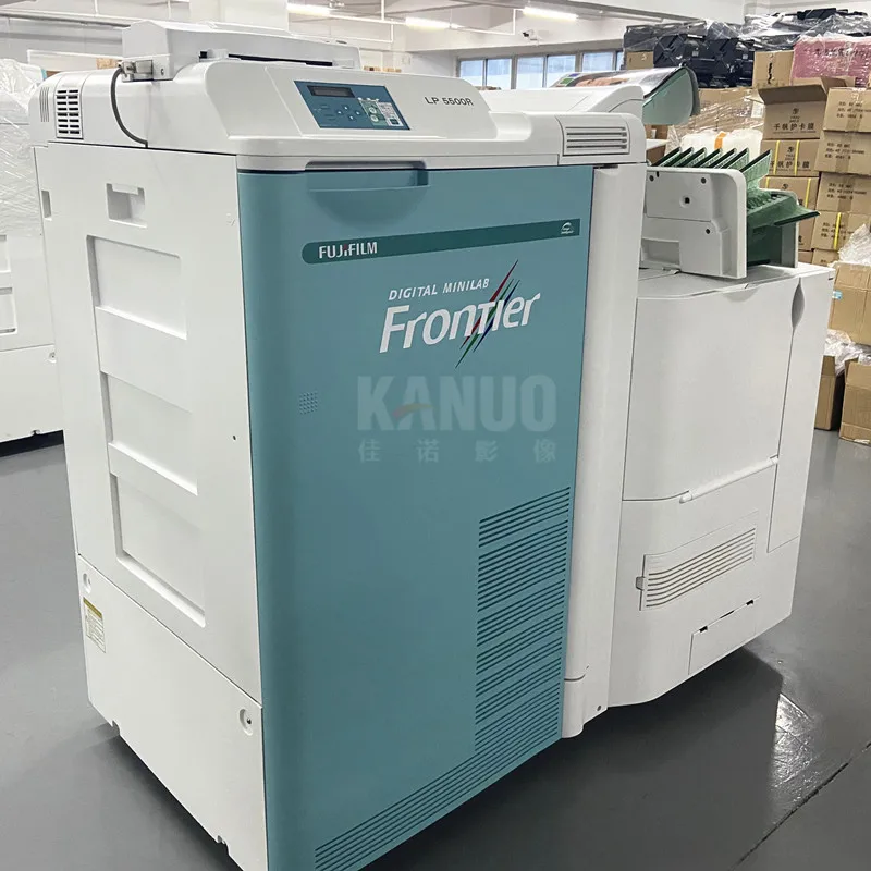 Fuji Frontier 5500R Digital Photo Printer - Reliable & Efficient
