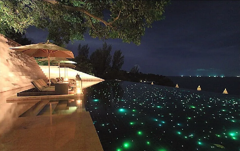 Starry Pool Lights - Transform Your Swimming Experience
