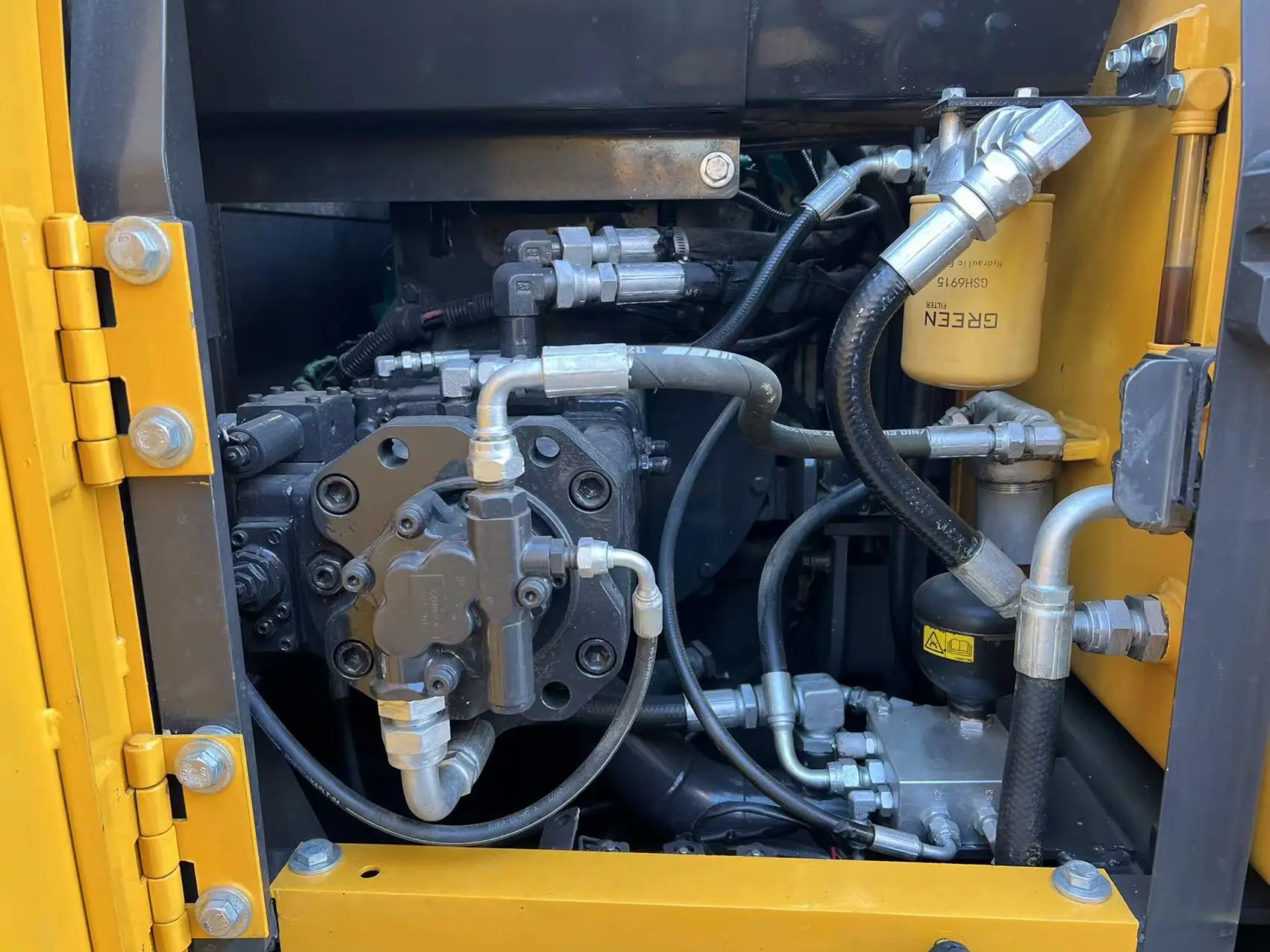 Simple Operation Used Volvo Excavator Ec140 Secondhand Digger Crawlers ...