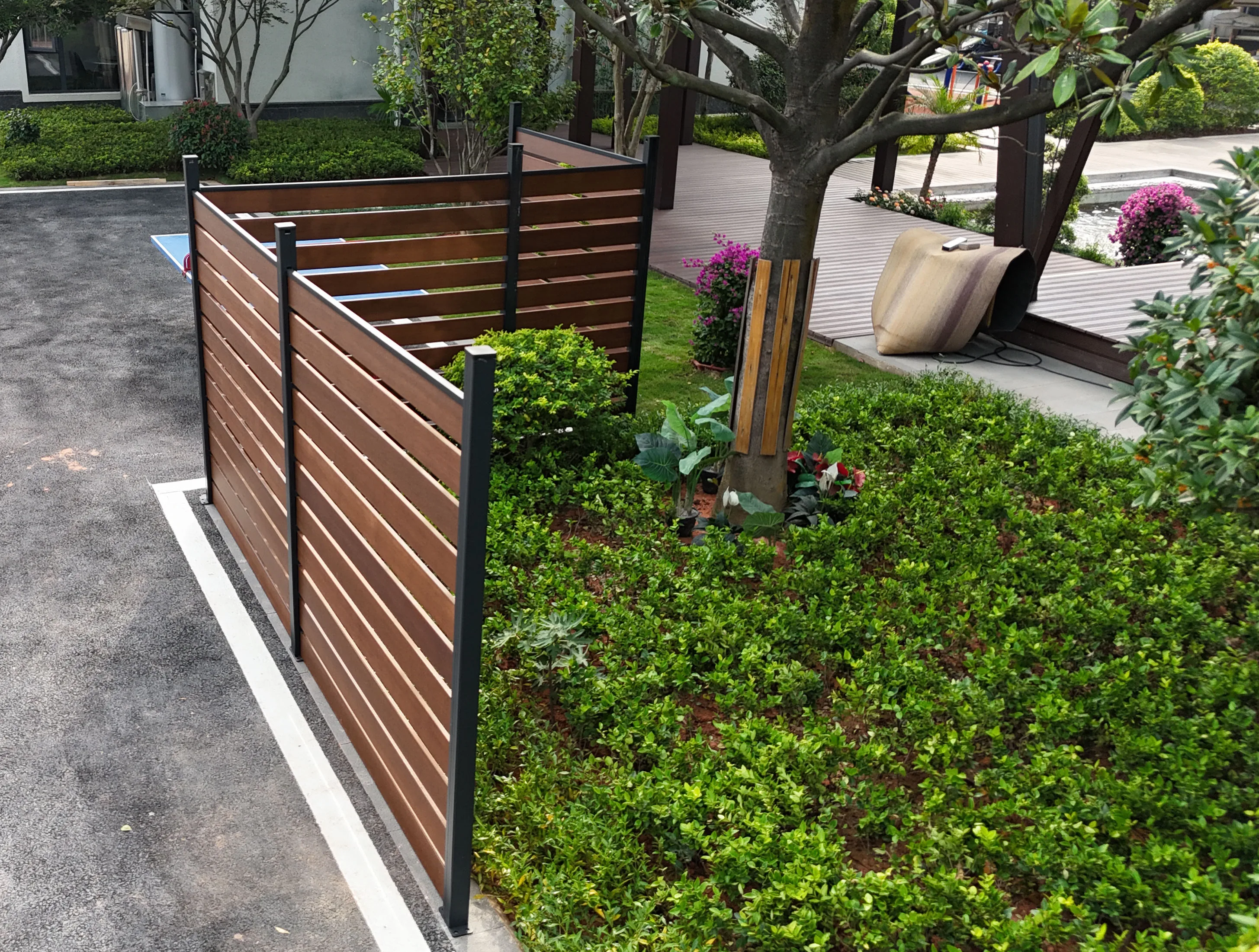 Premium Eco-Friendly Bamboo Fencing for Luxury Villas Rot Mold ...