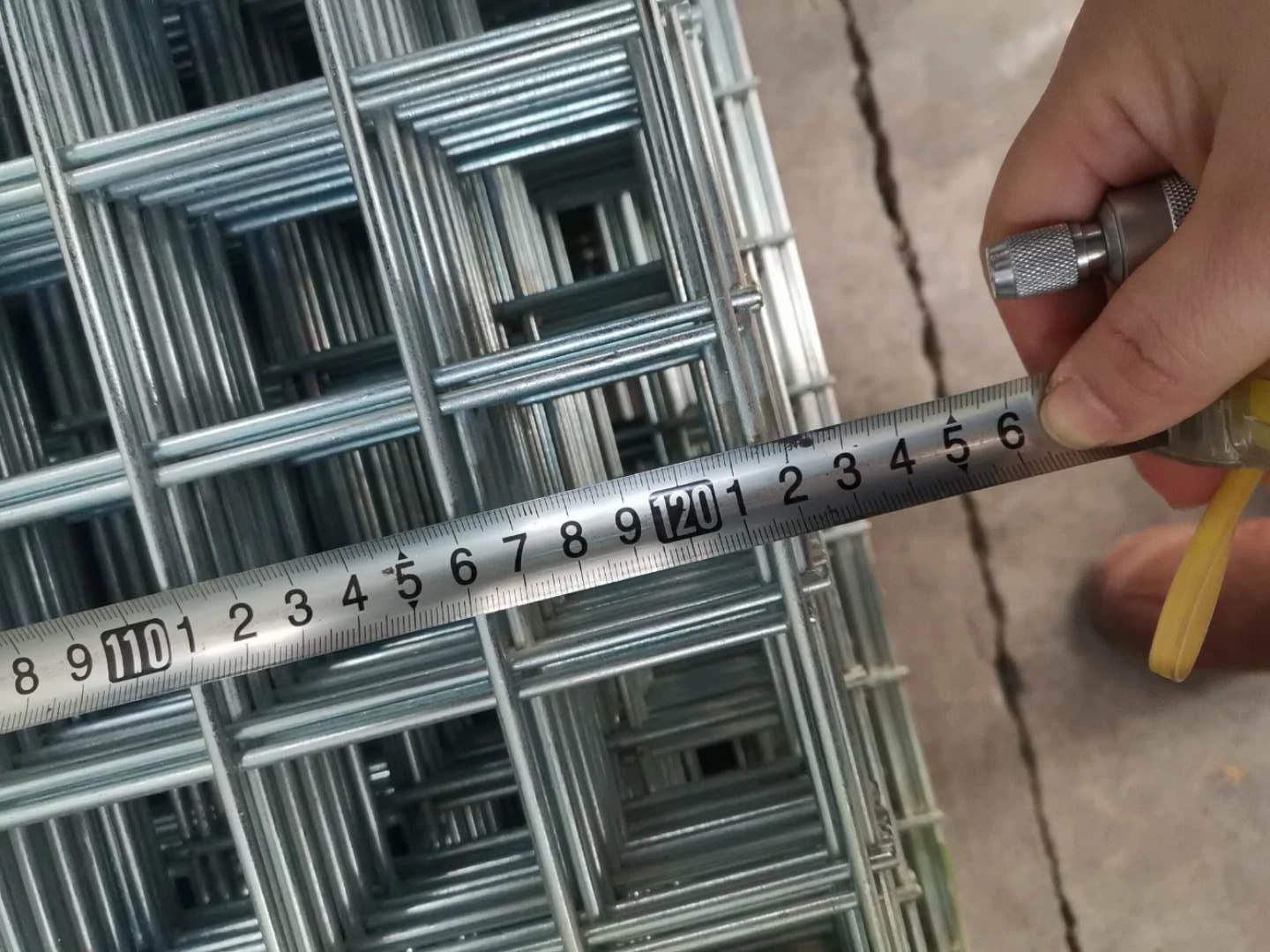 8ft X 4ft 2x2 Galvanized Iron Wire Malla Electrosoldada 75mm 50mm Pvc Coated Welded Wire Mesh ...