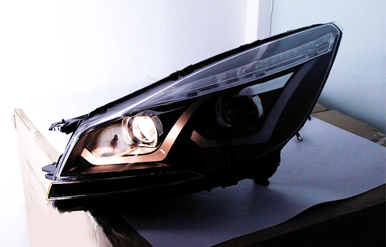Ford Kuga Halogen & Xenon Headlights with LED DRL - OEM | Wholesale