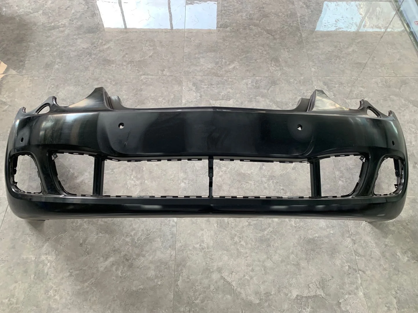 宾利大陆飞跃2010 2011 2012 2013 OEM 3W5807217Q的前保险杠总成| Alibaba.com