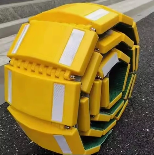 Heavy Duty Traffic Control Temporary Folding Roll Up Speed Breaker Hump ...